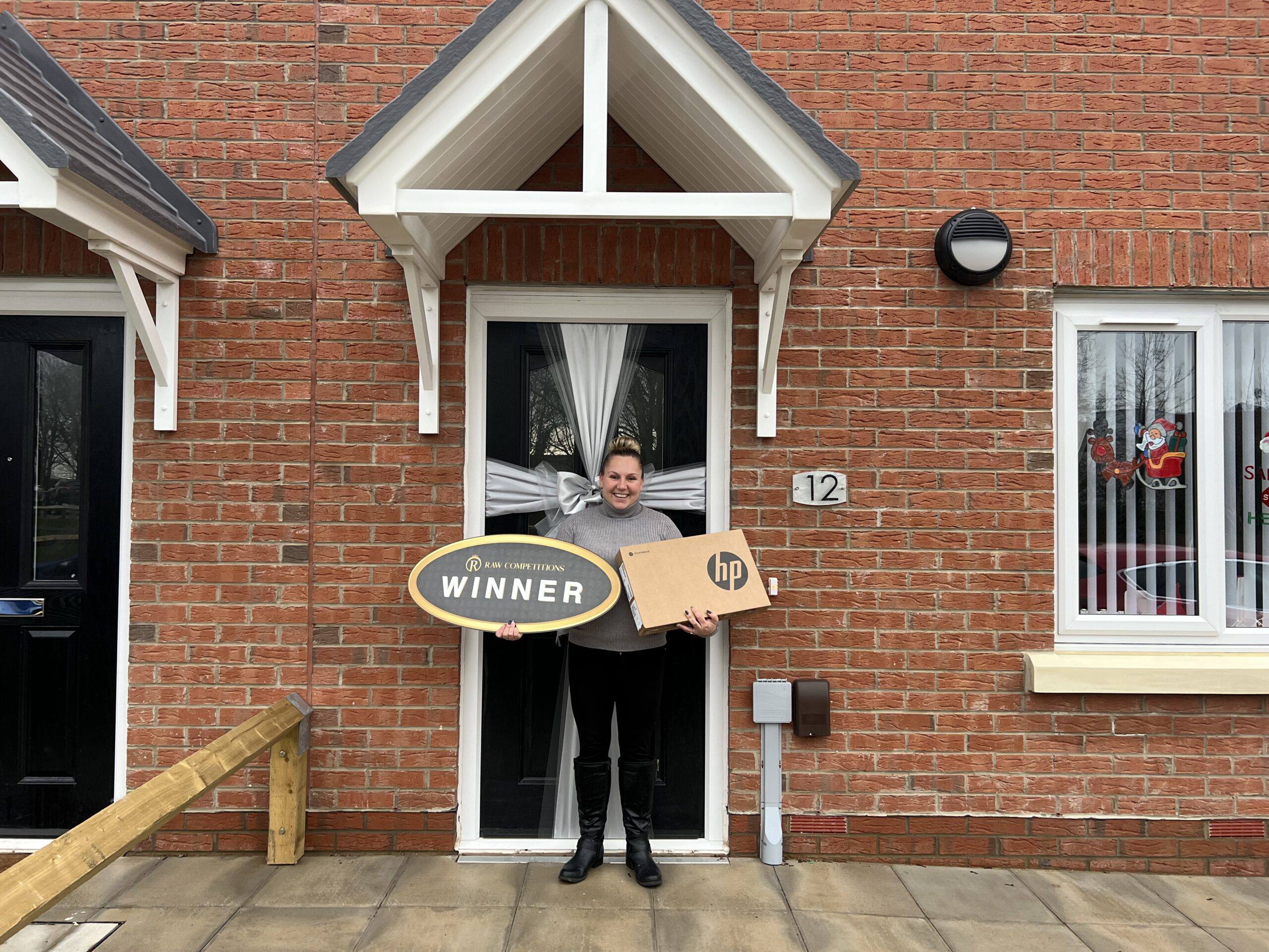 Kimberly James - Raw Competitions